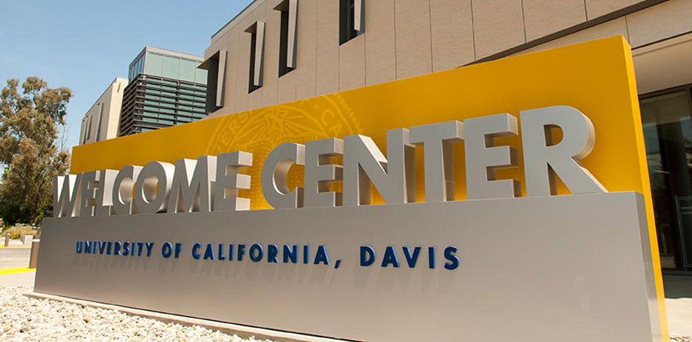 NEWS BRIEFS: Welcome Center Hosts Open House | UC Davis